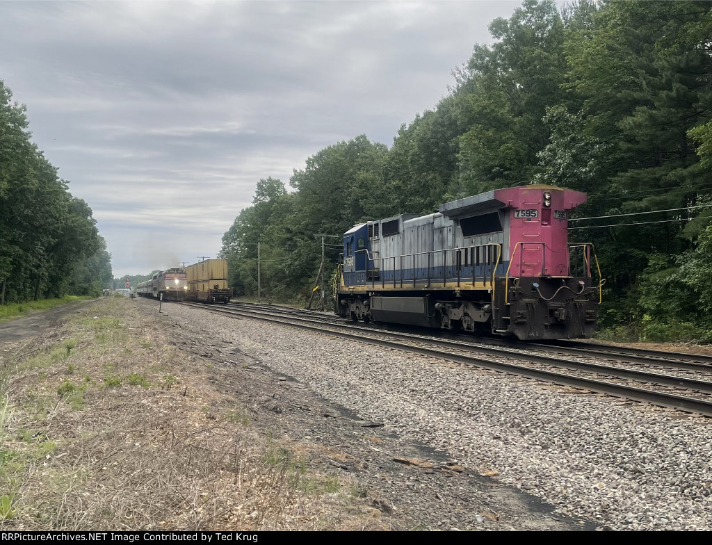MBTA 1034 passing MEC 7595